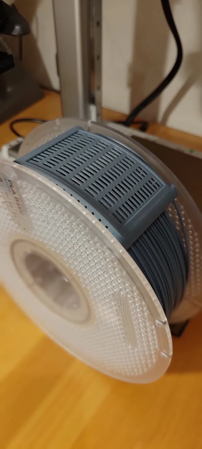 Silica gel box for BambuLab spools by compute4you MakerWorld: Download ...