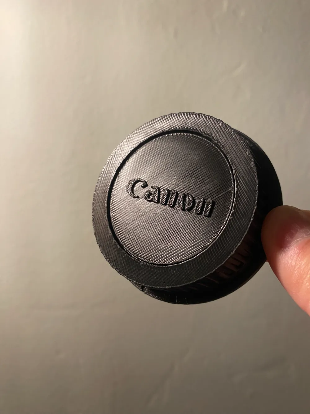 Canon Cap Lens Cover - Free 3D Print Model - MakerWorld