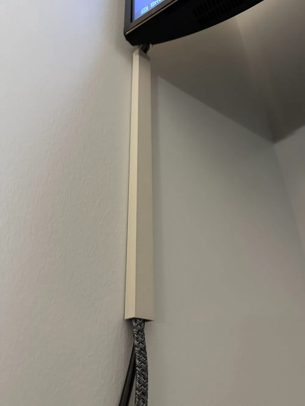 Cable Raceway - Free 3D Print Model - MakerWorld