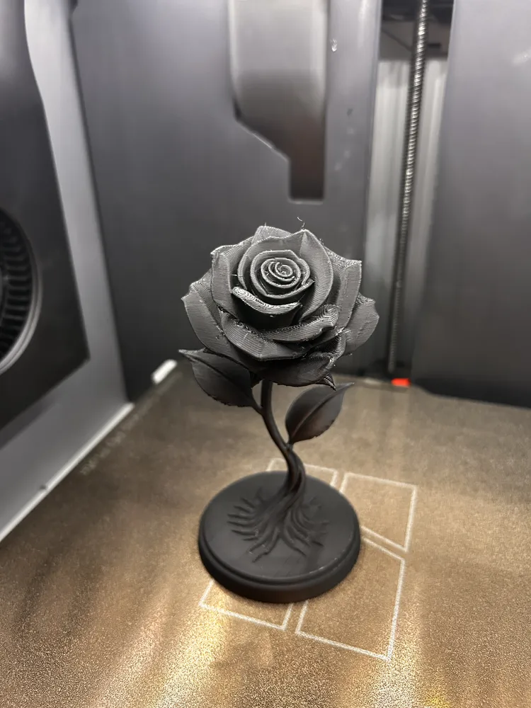 Rosa Negra - Modelo gratuito para impressão 3D - MakerWorld