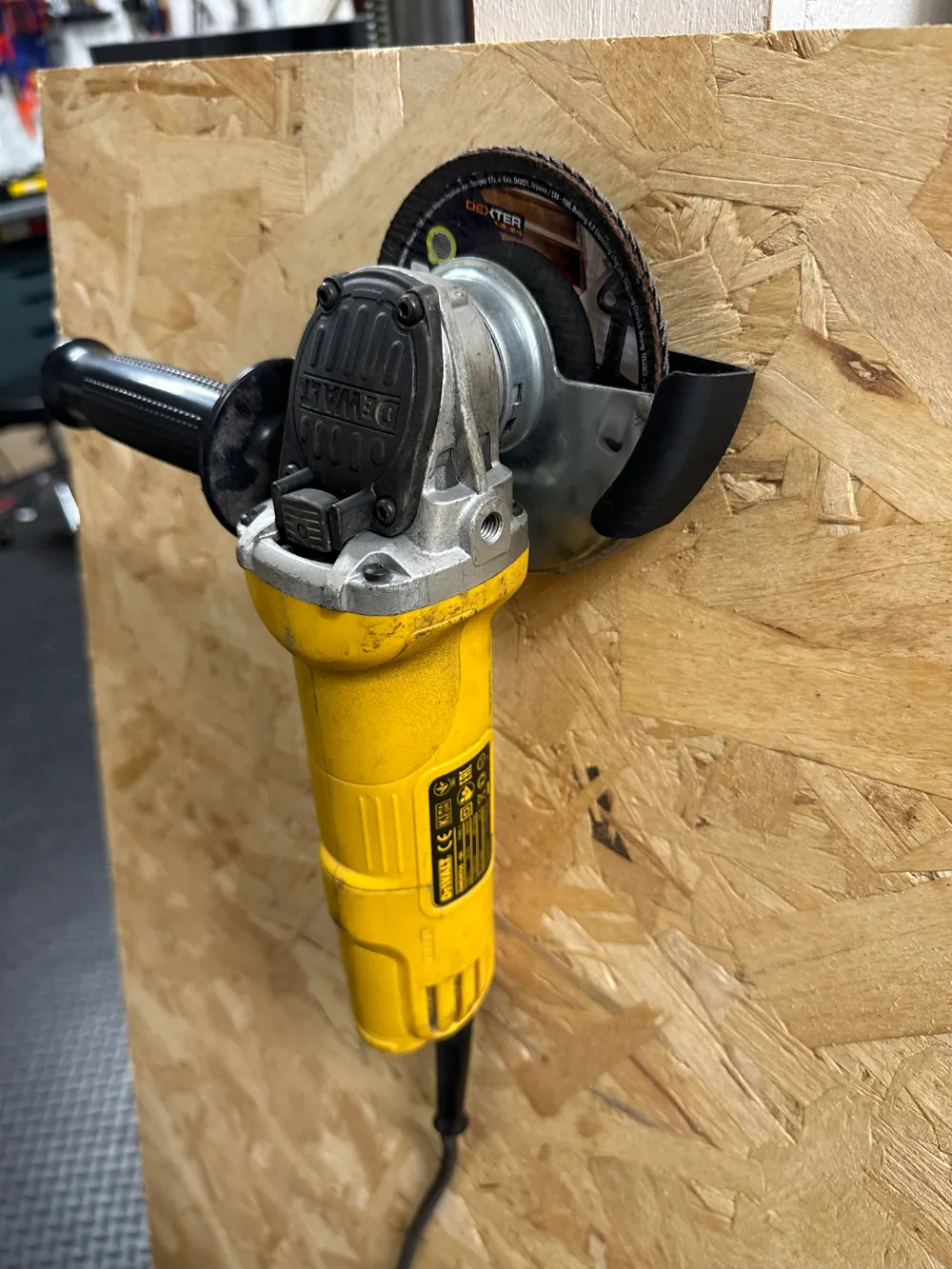 Angle grinder wall mount (no support needed) by Making Addicted ...