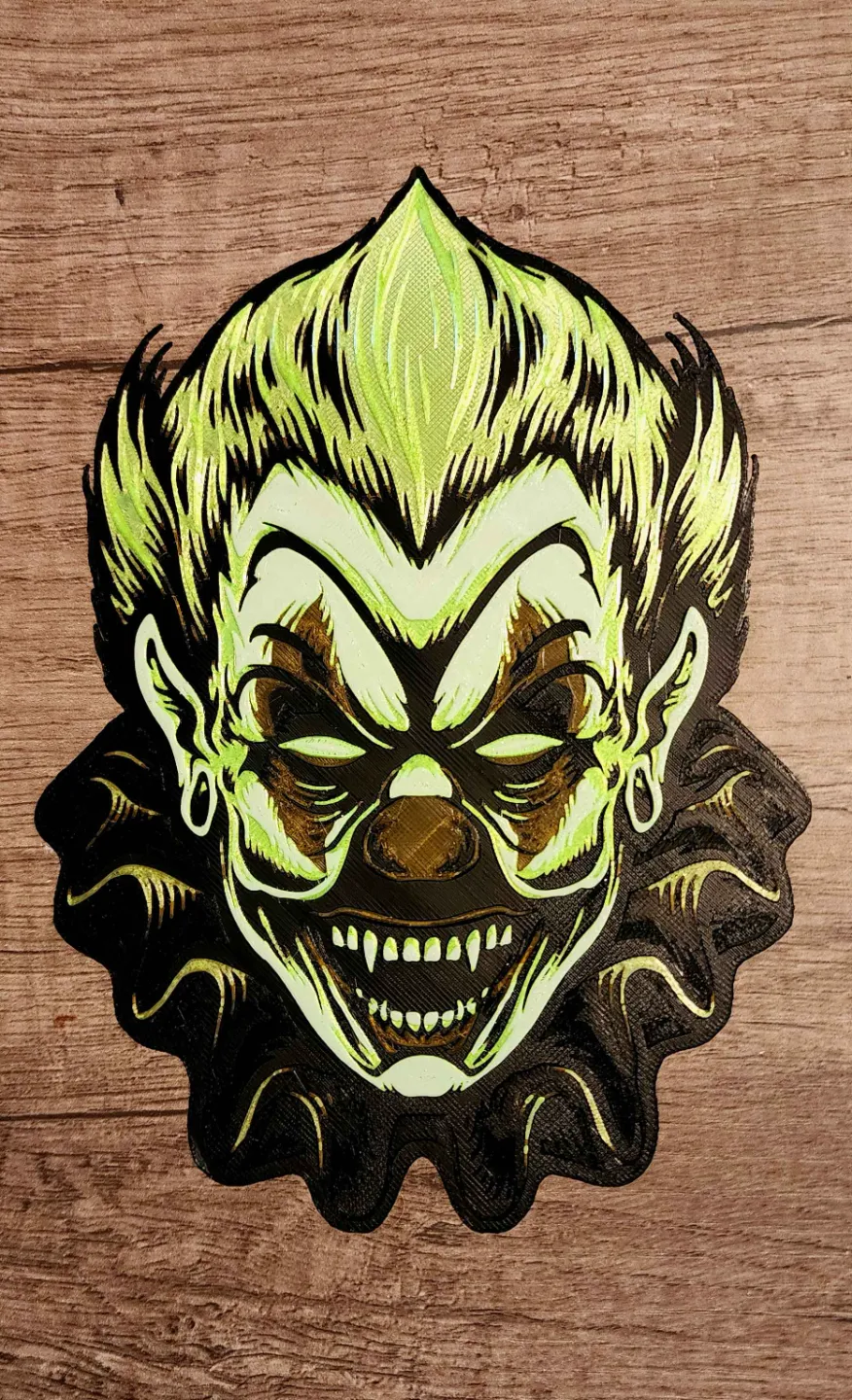 Joker Vampire Hueforge by xxLASWSxx - MakerWorld