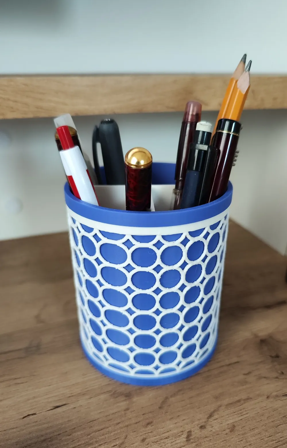 Stand for pens - Free 3D Print Model - MakerWorld