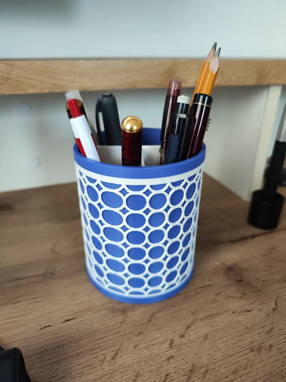 Stand for pens - Free 3D Print Model - MakerWorld