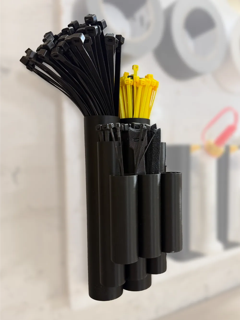 Large Wall-Mounted Zip Tie Organizer by Filament & Fika - MakerWorld