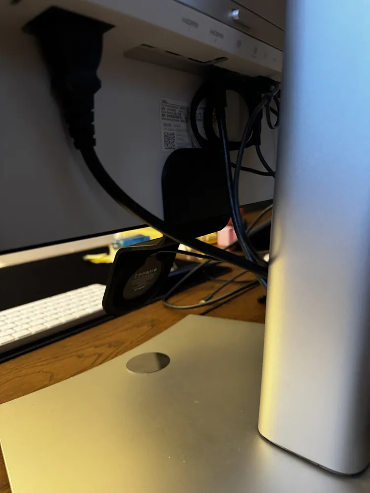 Minimalist MagSafe Monitor Arm StandBy Mode Ready - Free 3D Print Model ...
