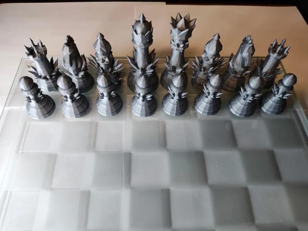 Ice Crystal Chess Set - Free 3D Print Model - MakerWorld
