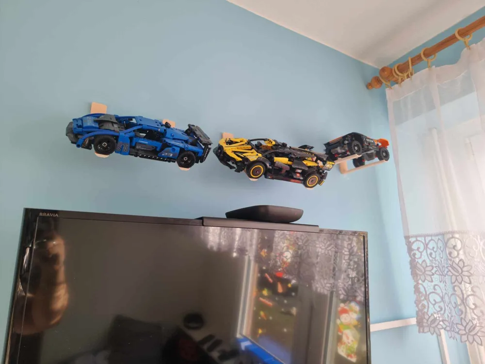 BRICKS LEGOS CAR WALL MOUNT by SIODLO92 - MakerWorld