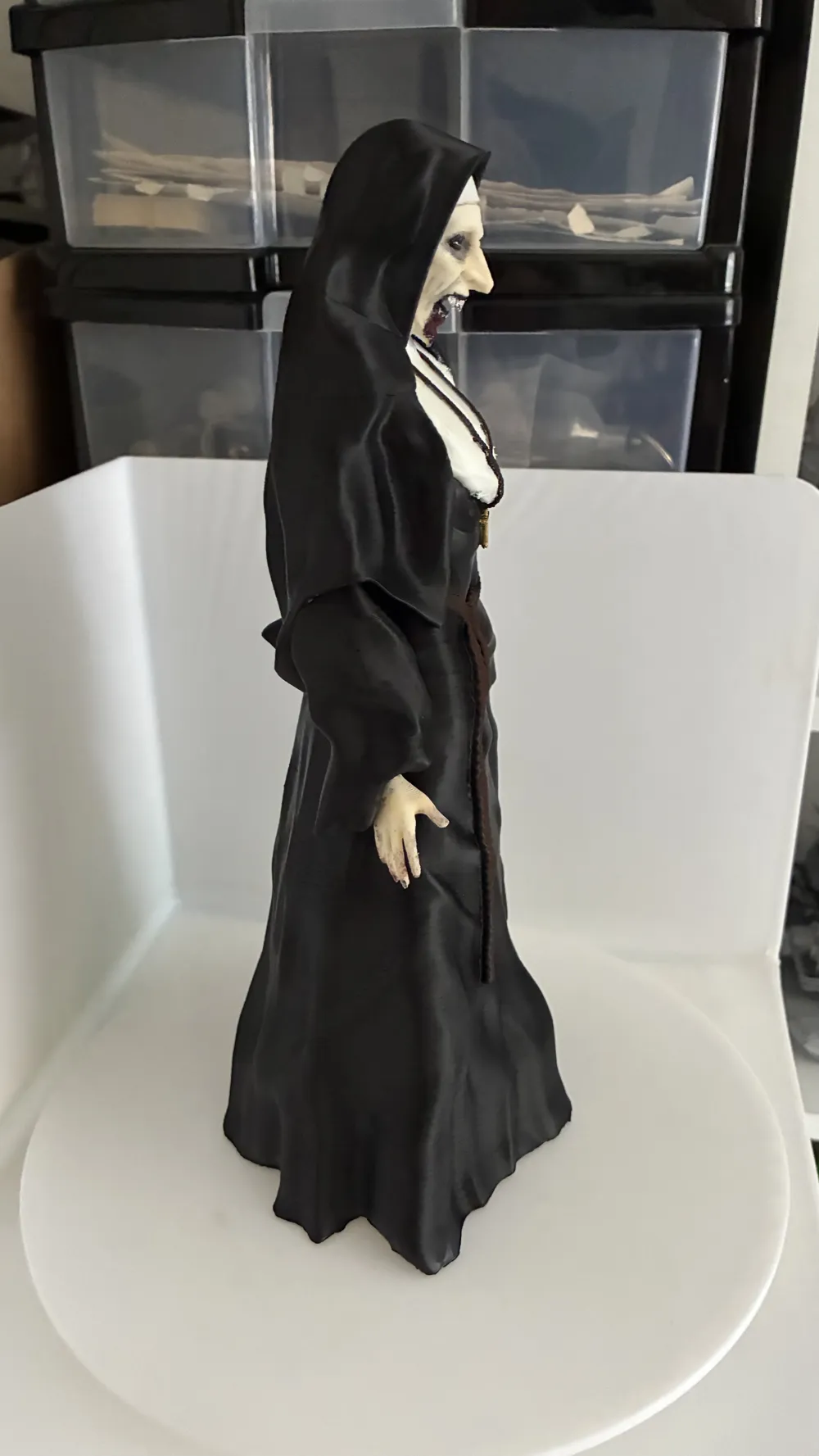 The nun screaming - Free 3D Print Model - MakerWorld