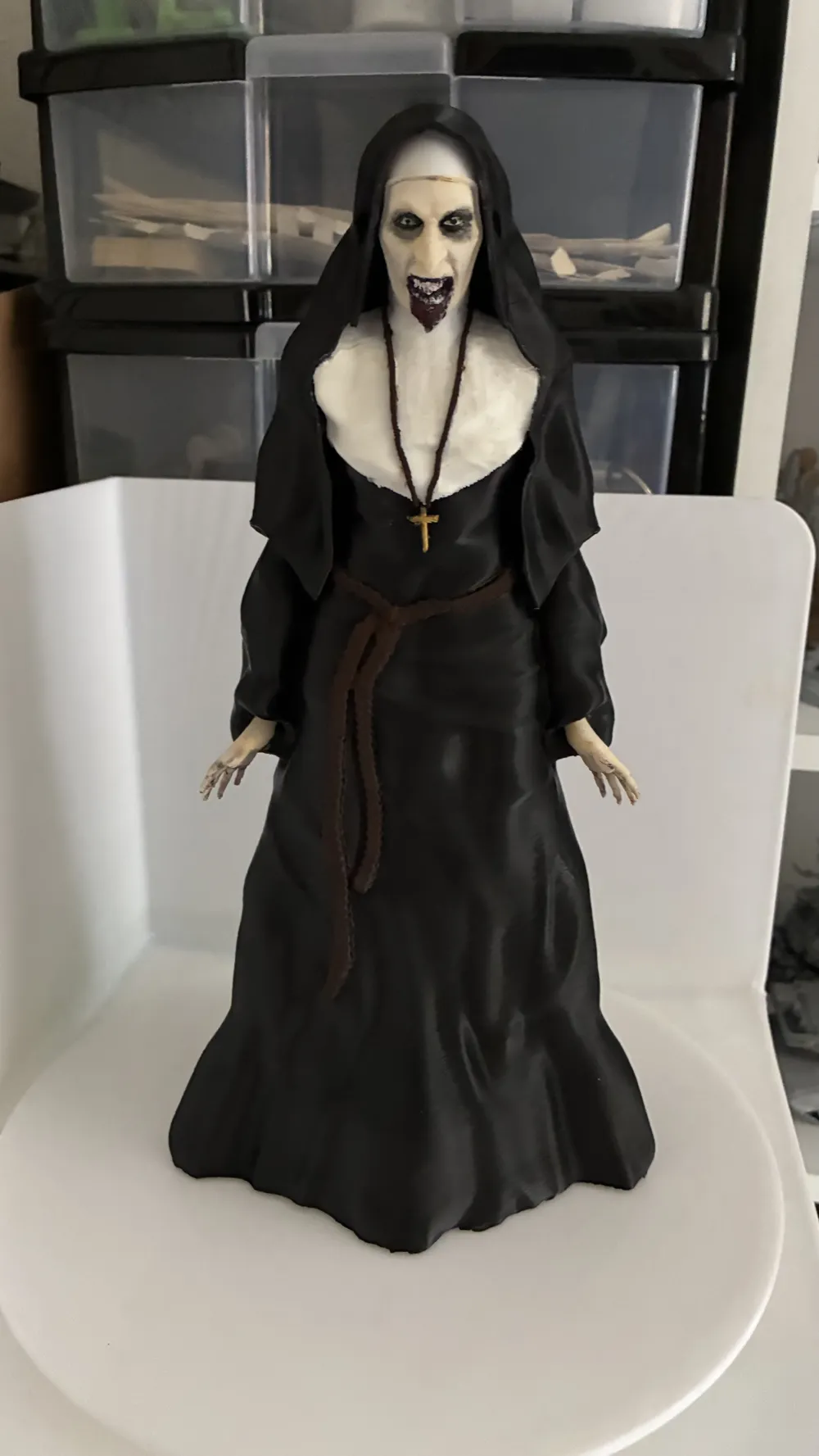 The nun screaming - Free 3D Print Model - MakerWorld