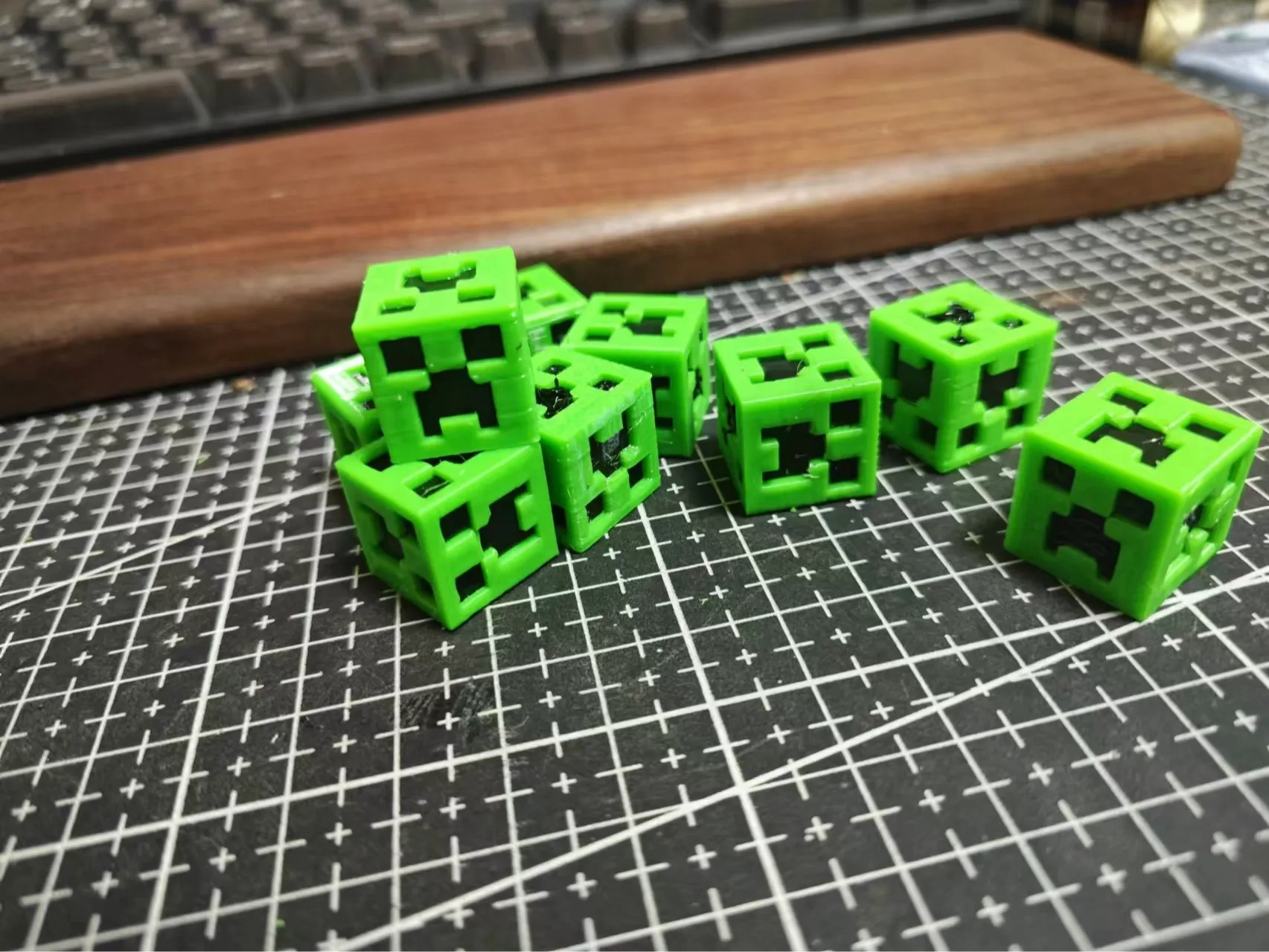 Creeper Block by 廿四味 - MakerWorld