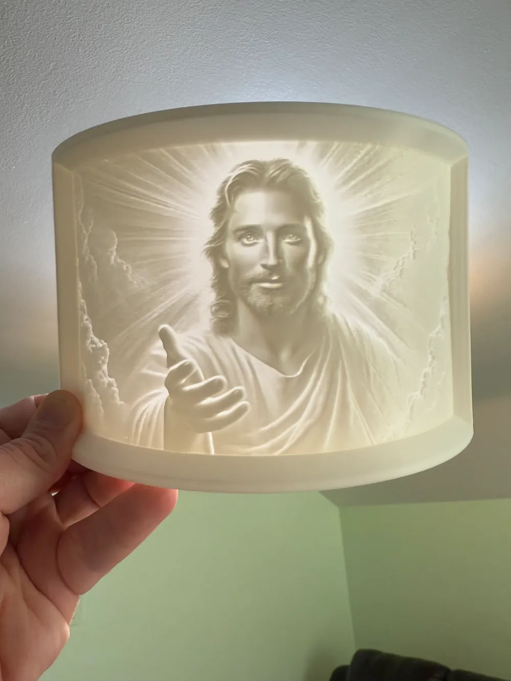 Jesus Christ Extending a Hand Light Decor by user_2102863444 - MakerWorld