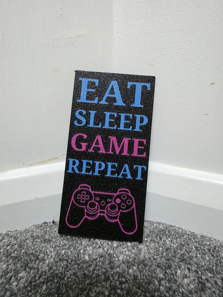 gaming signs - Free 3D Print Model - MakerWorld