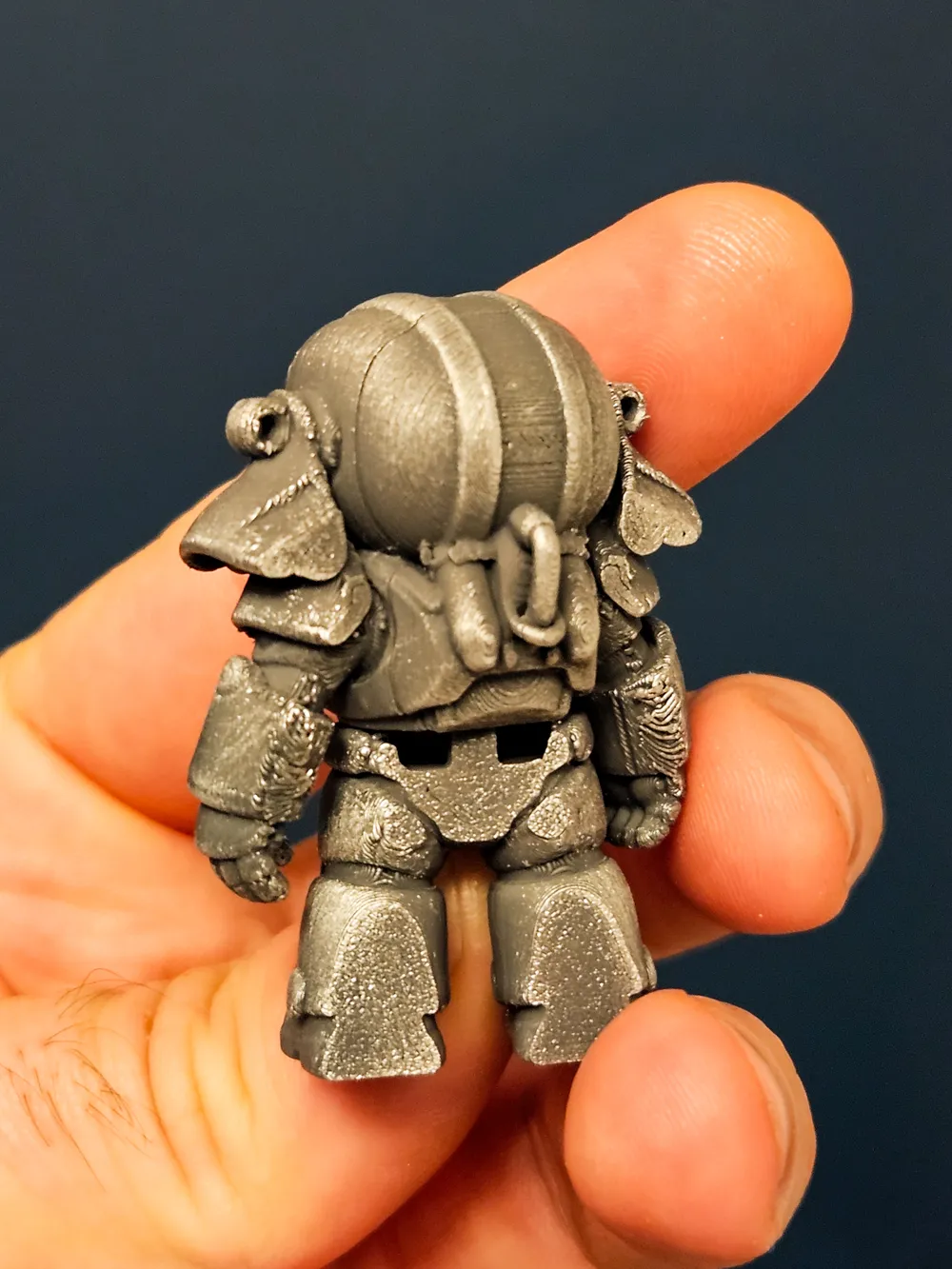 mini flexi Fallout Power Armor - Free 3D Print Model - MakerWorld