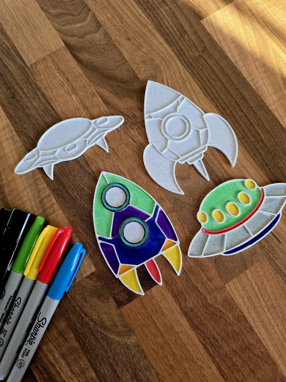 Geometric Alien Space Rocket Ship Coloring Set by Merilno3D - MakerWorld