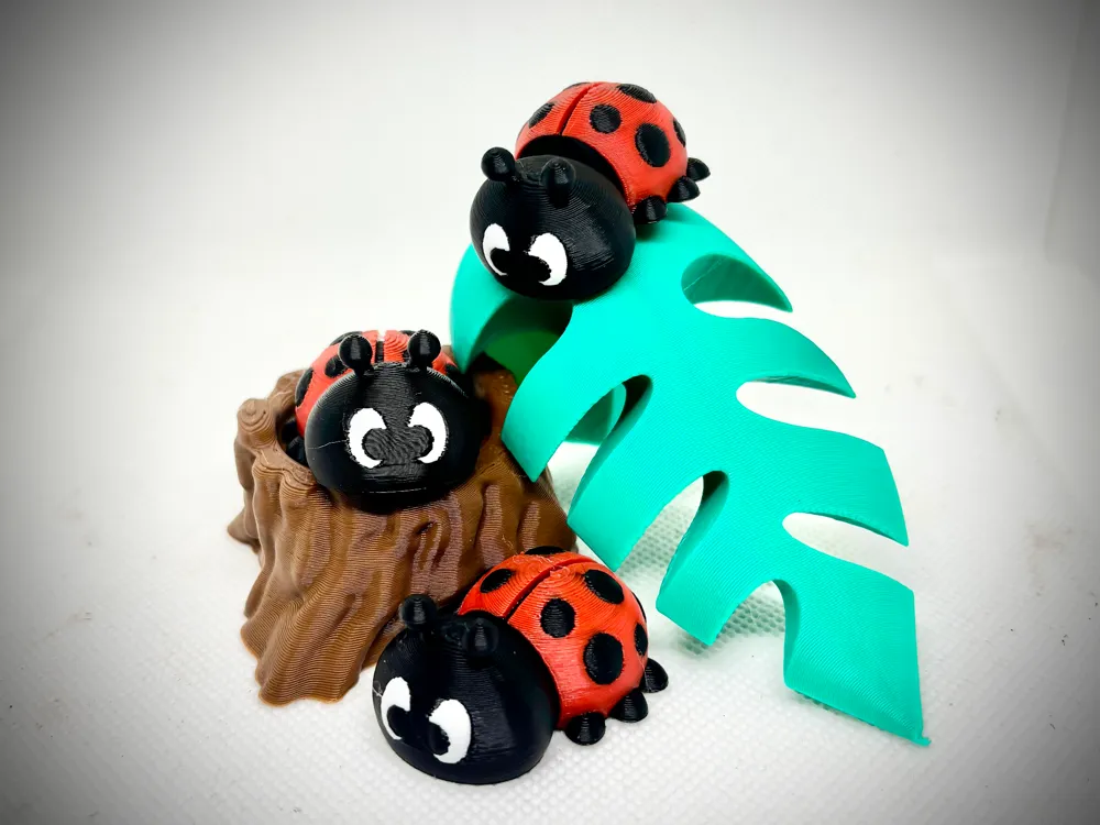 Cute Articulated Baby Ladybug - Free 3D Print Model - MakerWorld