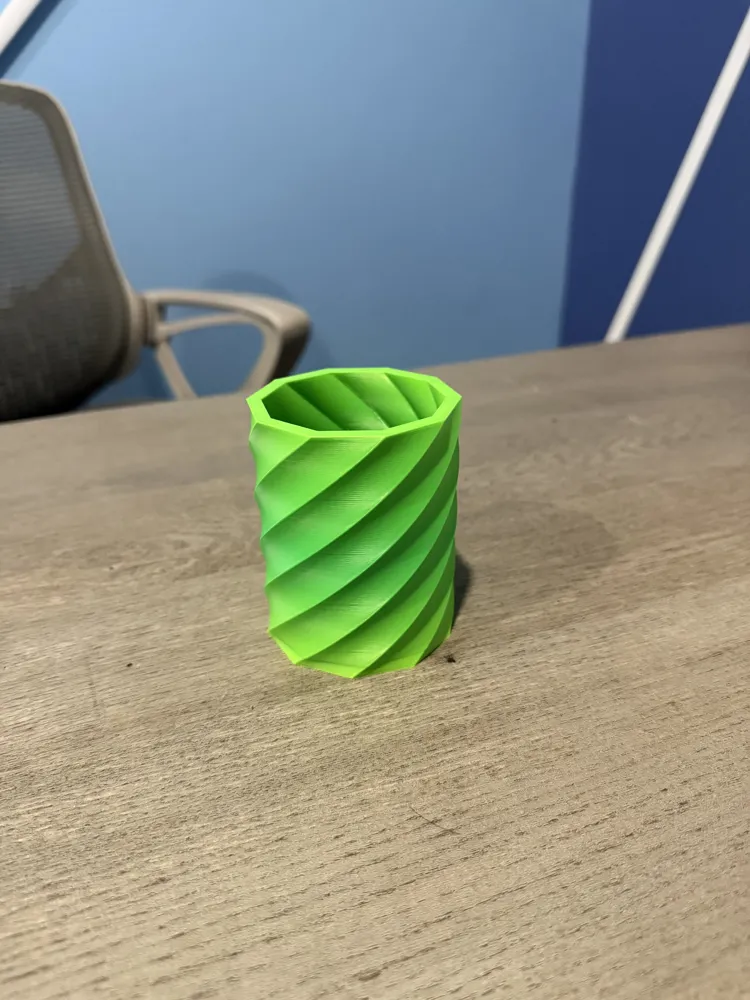 Minimalist Pencil Holder by KashyKlash MakerWorld: Download Free 3D Models