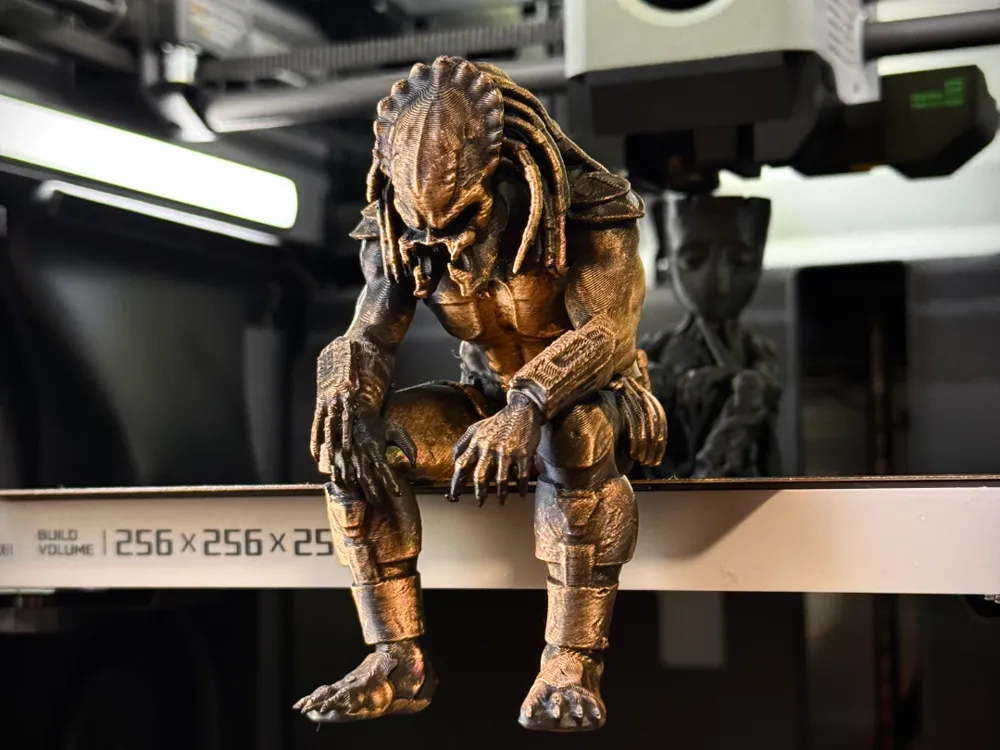 Sad Predator Figurine sitting on a ledge! - Free 3D Print Model ...