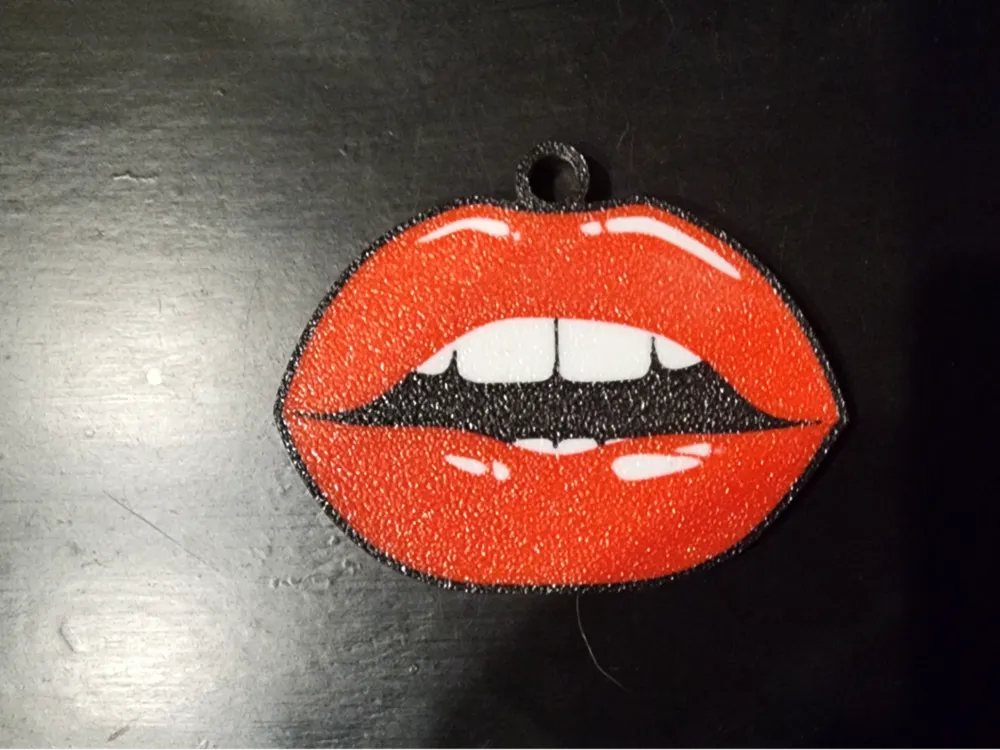 Kissing Lips Keychain by MayHem - MakerWorld
