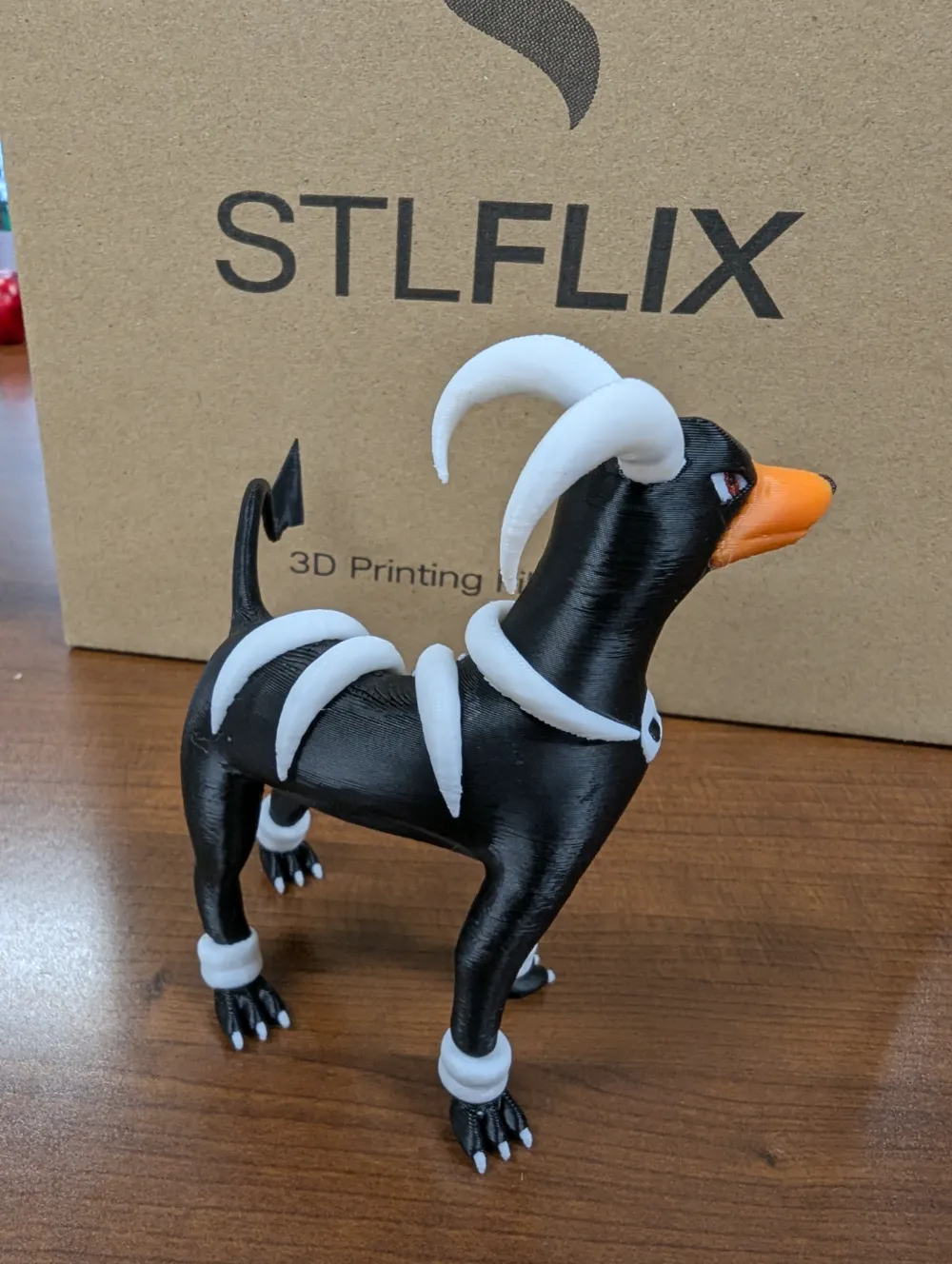 Houndoom MultiColor - Free 3D Print Model - MakerWorld