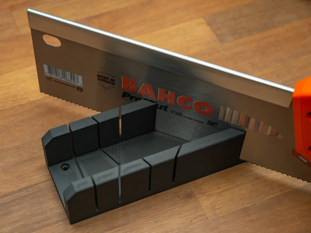 Small miter saw guide box - Free 3D Print Model - MakerWorld