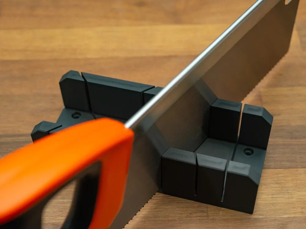 Kleine Gehrungssägeführungsbox – Kostenloses 3D-Druckmodell – MakerWorld