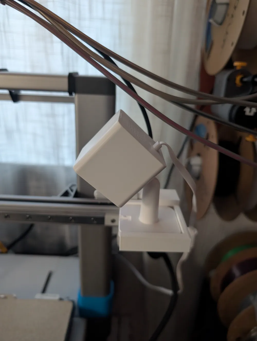 Bambu A1 / A1 mini Wyze Cam OG Mount - Free 3D Print Model - MakerWorld