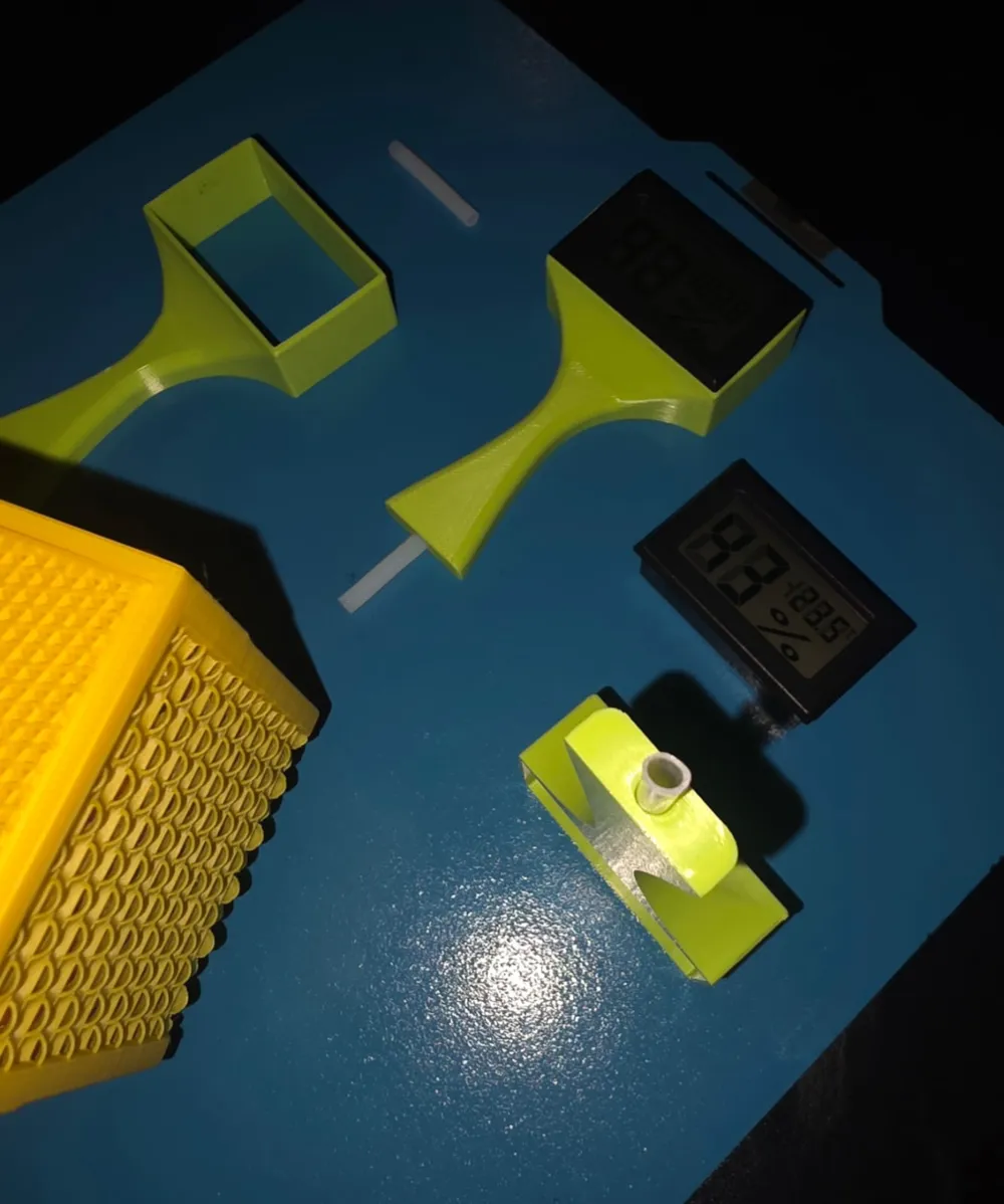 Hydrometer holder Python AMS by Simon.Simon MakerWorld: Download Free ...