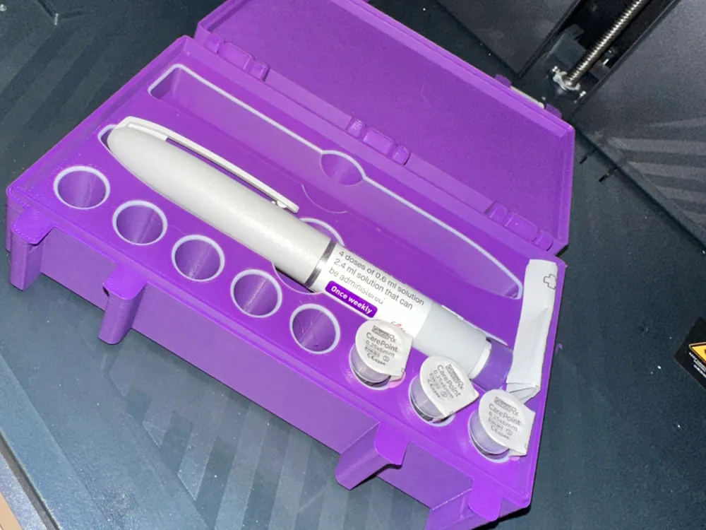 Double Kwik Pen (Mounjaro Wegovy) clip shut case by TomSmith MakerWorld ...