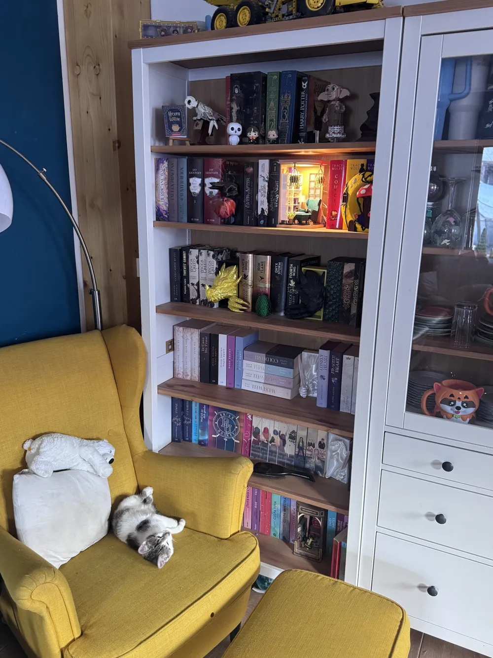 IKEA-Style book nook – Reading Corner with Light - Free 3D Print Model ...