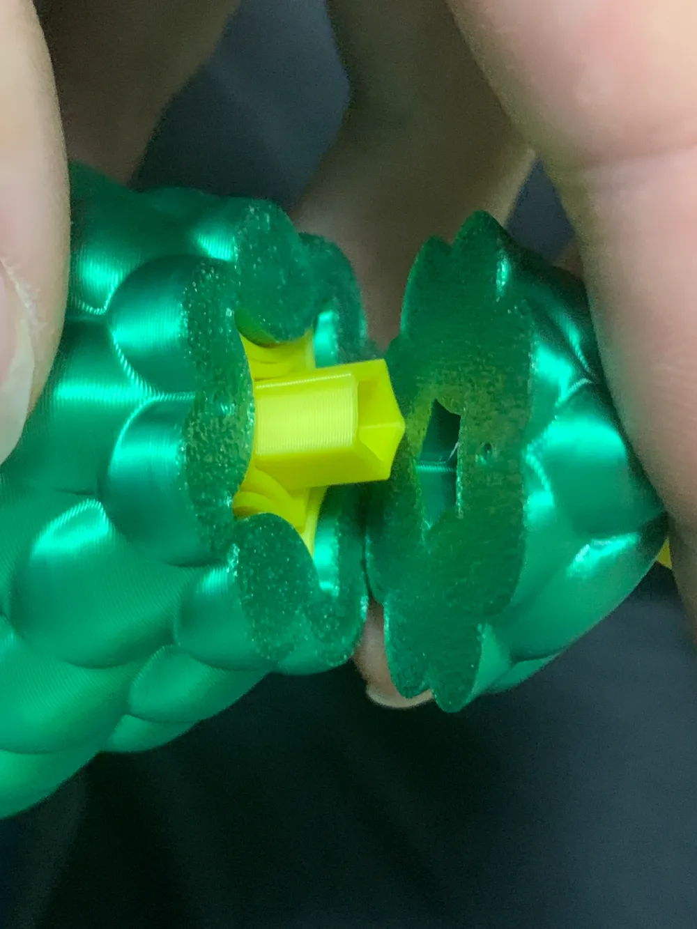Christmas Tree Stretching Sword圣诞树伸缩剑 - Free 3D Print Model - MakerWorld
