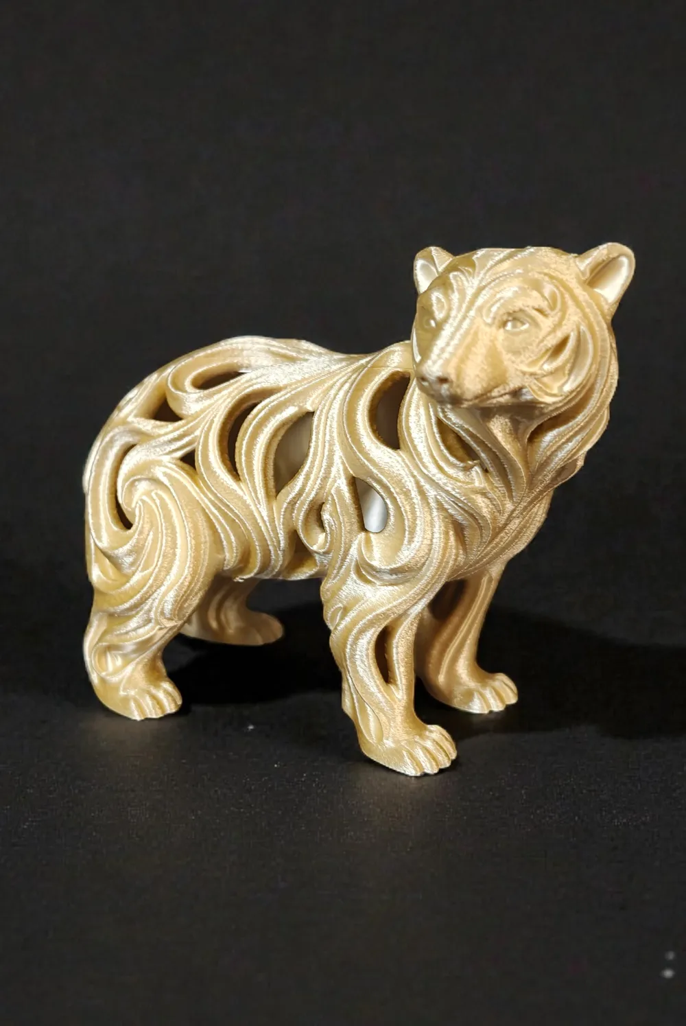 Artistic Arctic Bear - Free 3D Print Model - MakerWorld