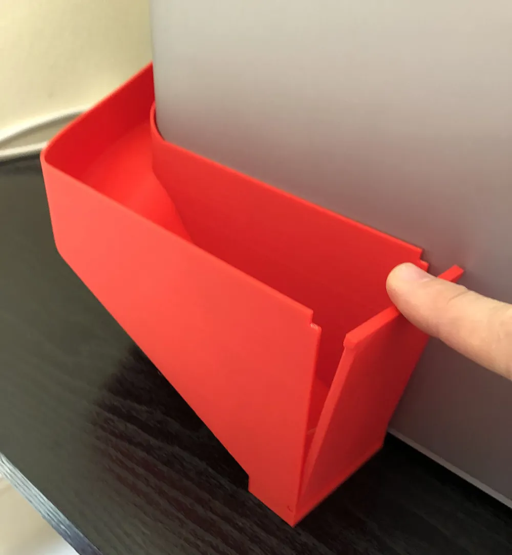Bambu Lab X1C poop chute with door by stefanobaraldo1 - MakerWorld