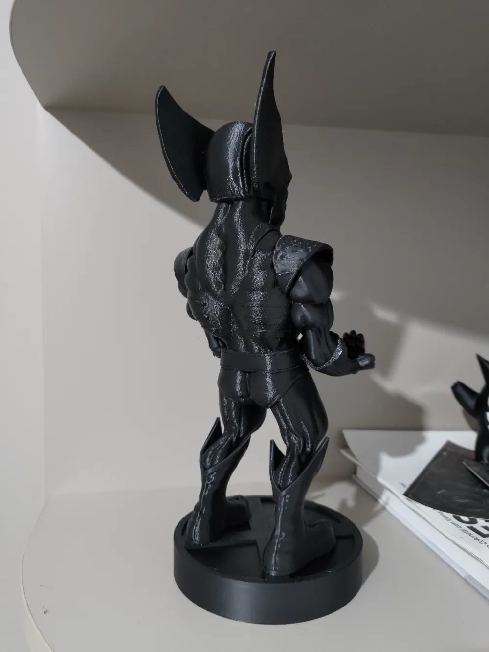 Wolverine controller stand PlayStation 5/Xbox by Iso MakerWorld ...