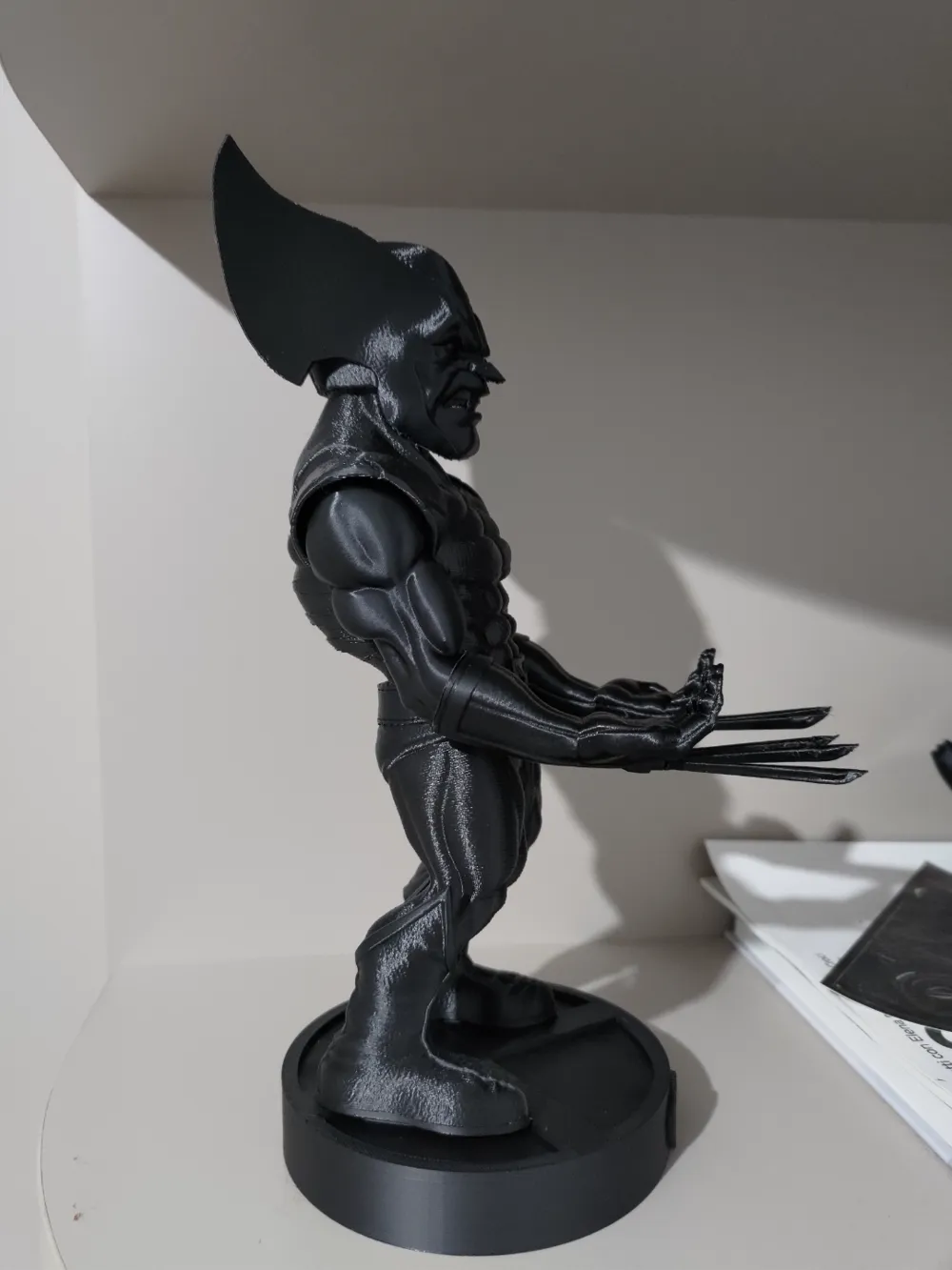 Wolverine controller stand PlayStation 5/Xbox by fra.inside - MakerWorld