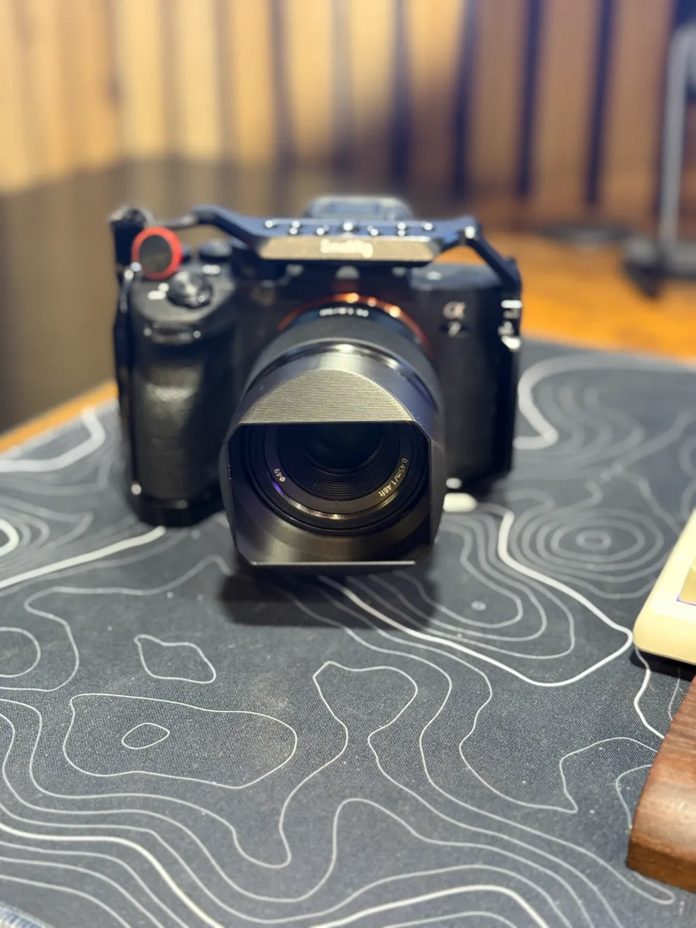 Rectangular Lens hood for Sony 50MM f1.8 FE Lens by MUSHYULTRA - MakerWorld