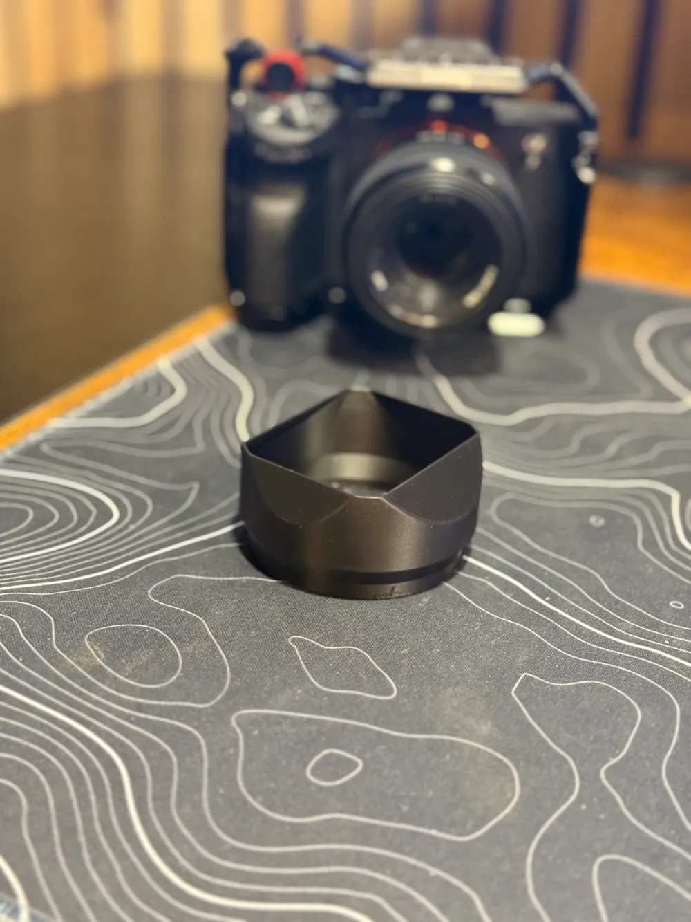 Rectangular Lens hood for Sony 50MM f1.8 FE Lens by MUSHYULTRA - MakerWorld