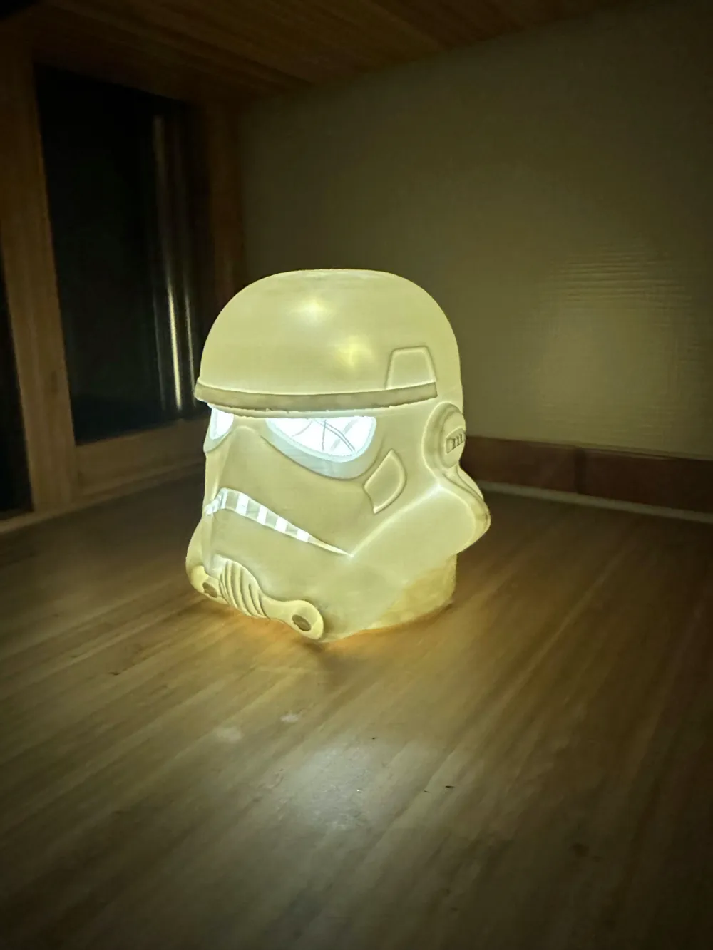Stormtrooper helmet lamp by ale_elli - MakerWorld