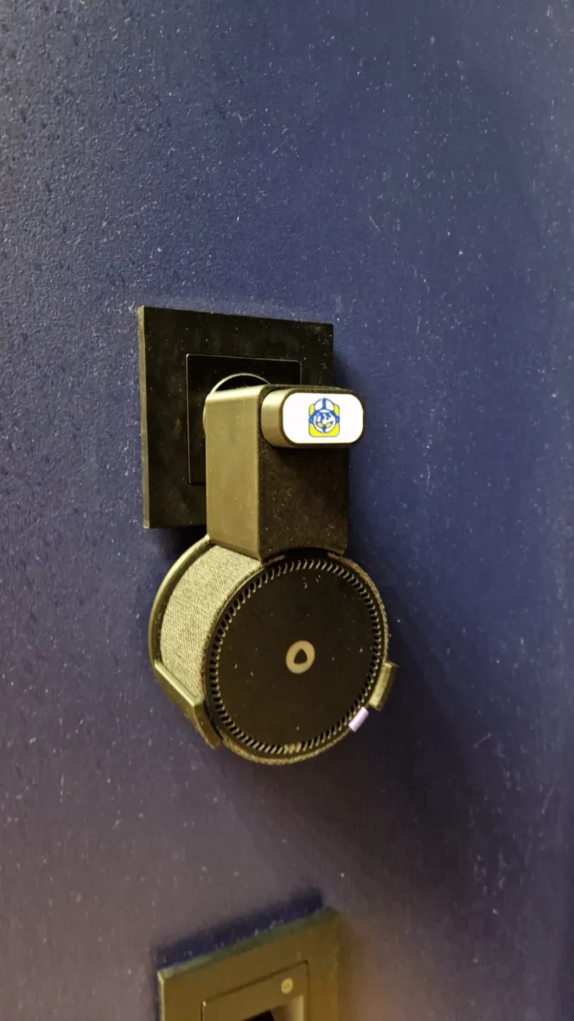 Alice Mini Type-C Holder by NikAtiT - MakerWorld