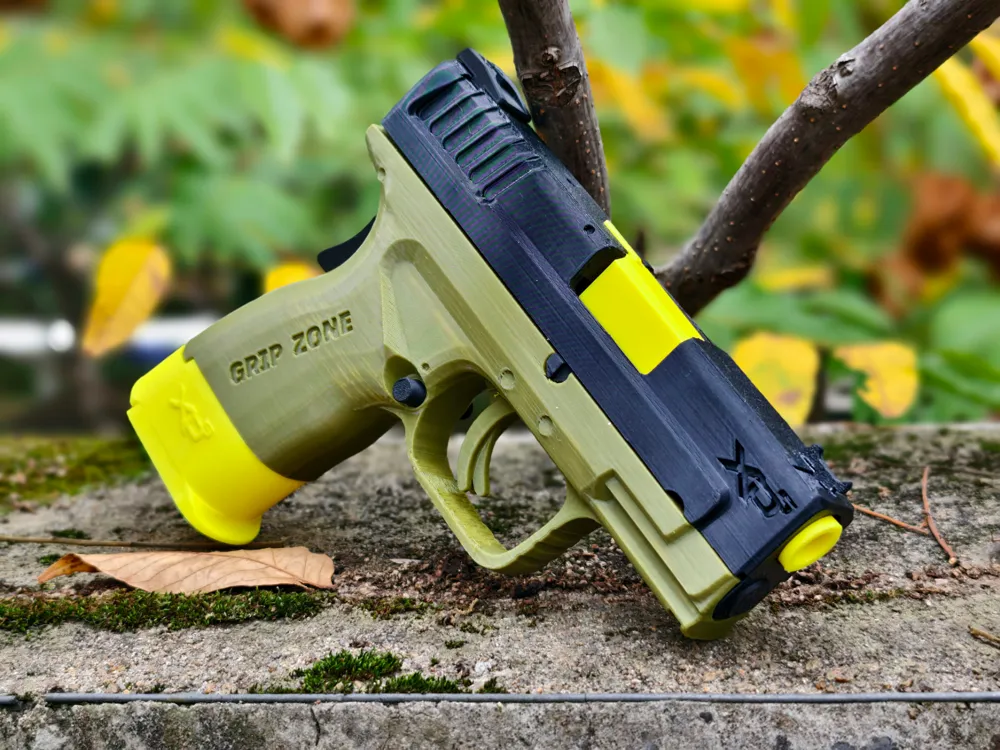 Springfield XD-s Pistol toy gun model - Free 3D Print Model - MakerWorld