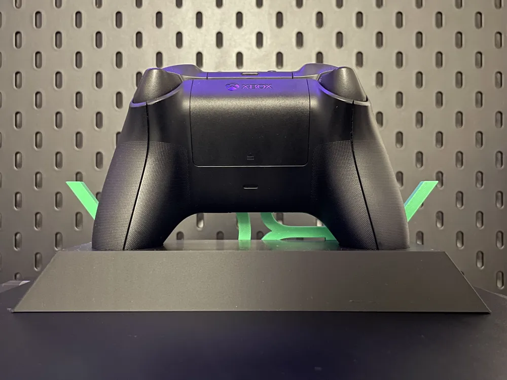 Xbox series X controller stand by Mohammad AD MakerWorld: Download Free 3D Models