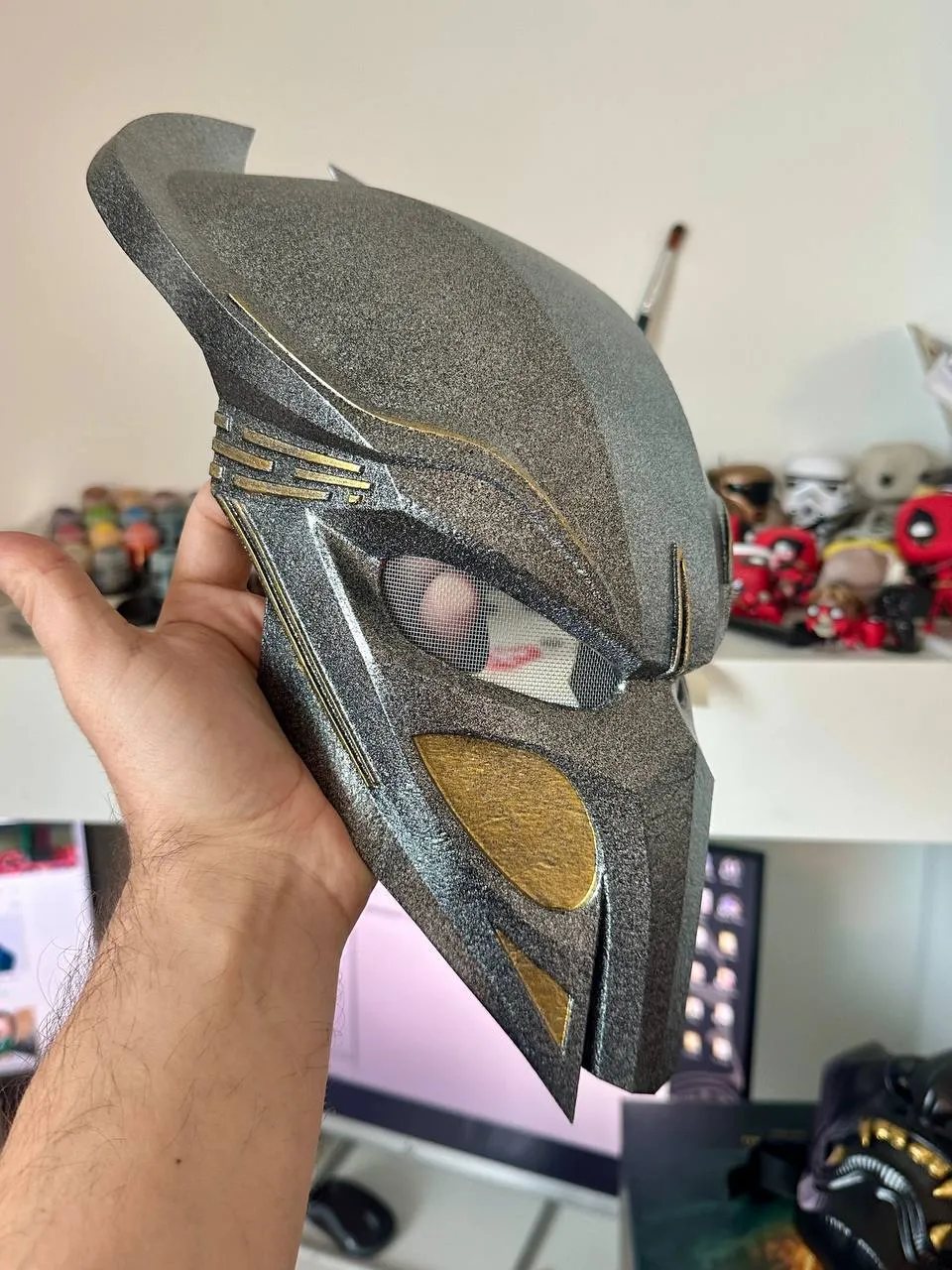 Dek V2.0 - Yautja mask - Free 3D Print Model - MakerWorld