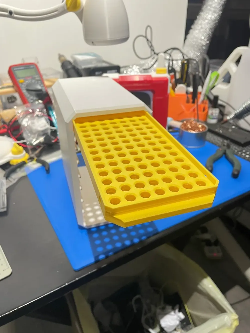 Electronic Components Organizer - Free 3D Print Model - MakerWorld