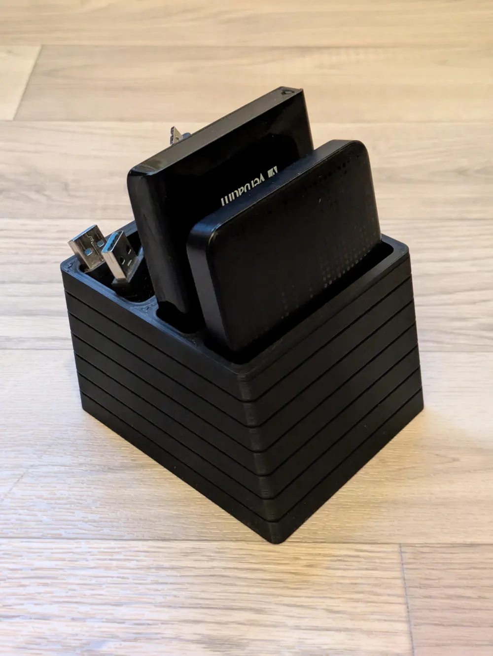 Holder for external hard drive and cables - Free 3D Print Model ...