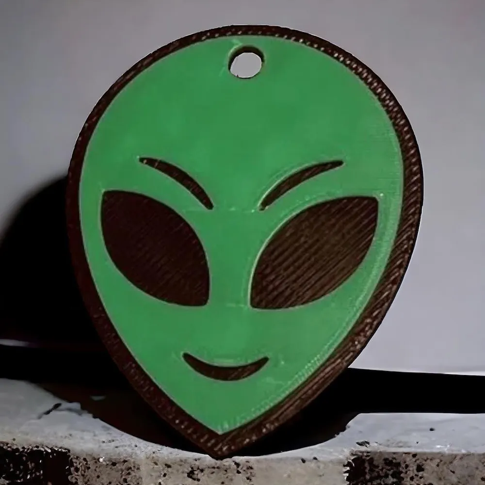 Alien Keychain by Kevvv-3D - MakerWorld