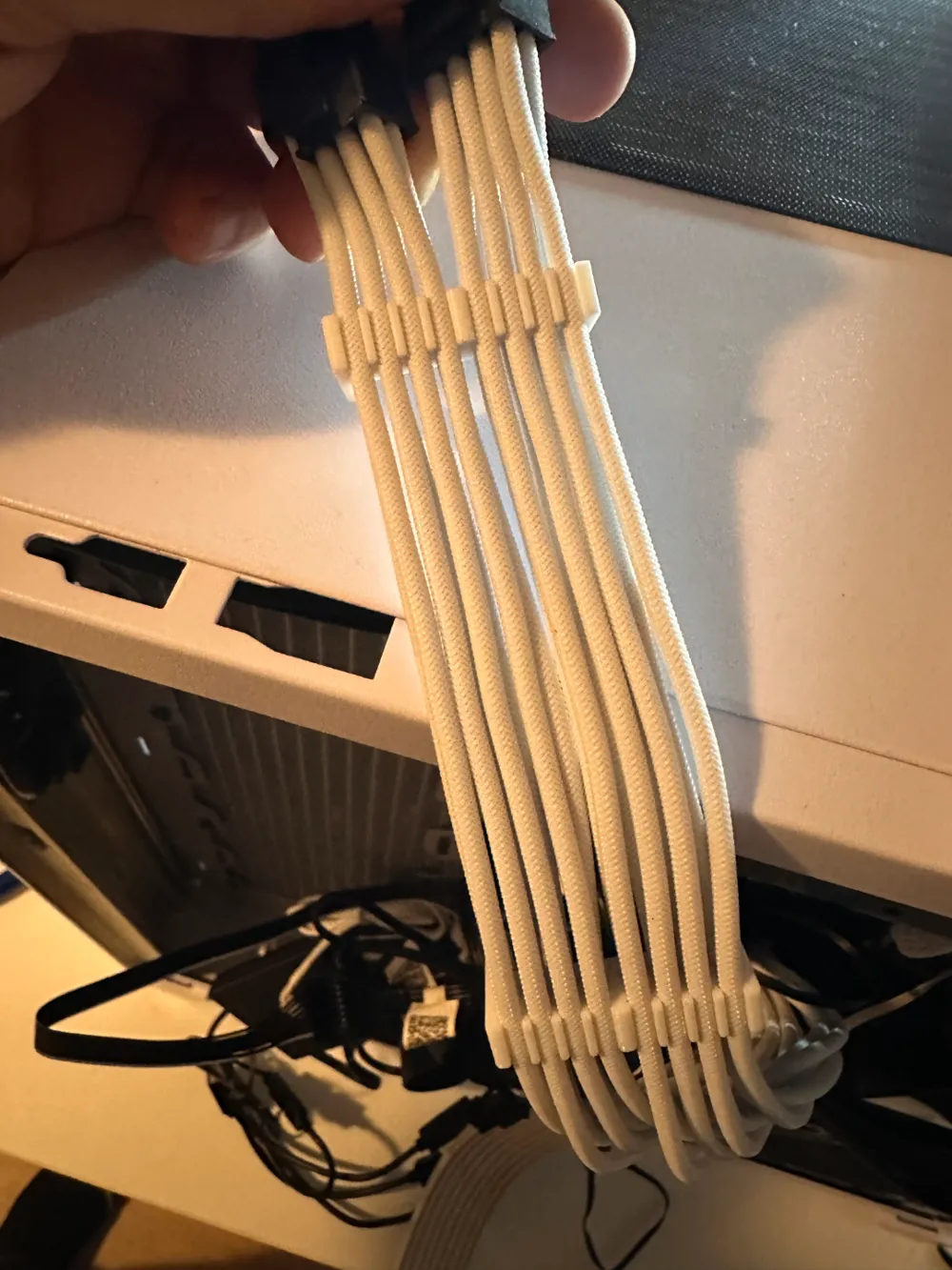 Lian Li Strimmer GPU RGB on EZDIY-FAB CPU Cable Adapter by Maetrik ...