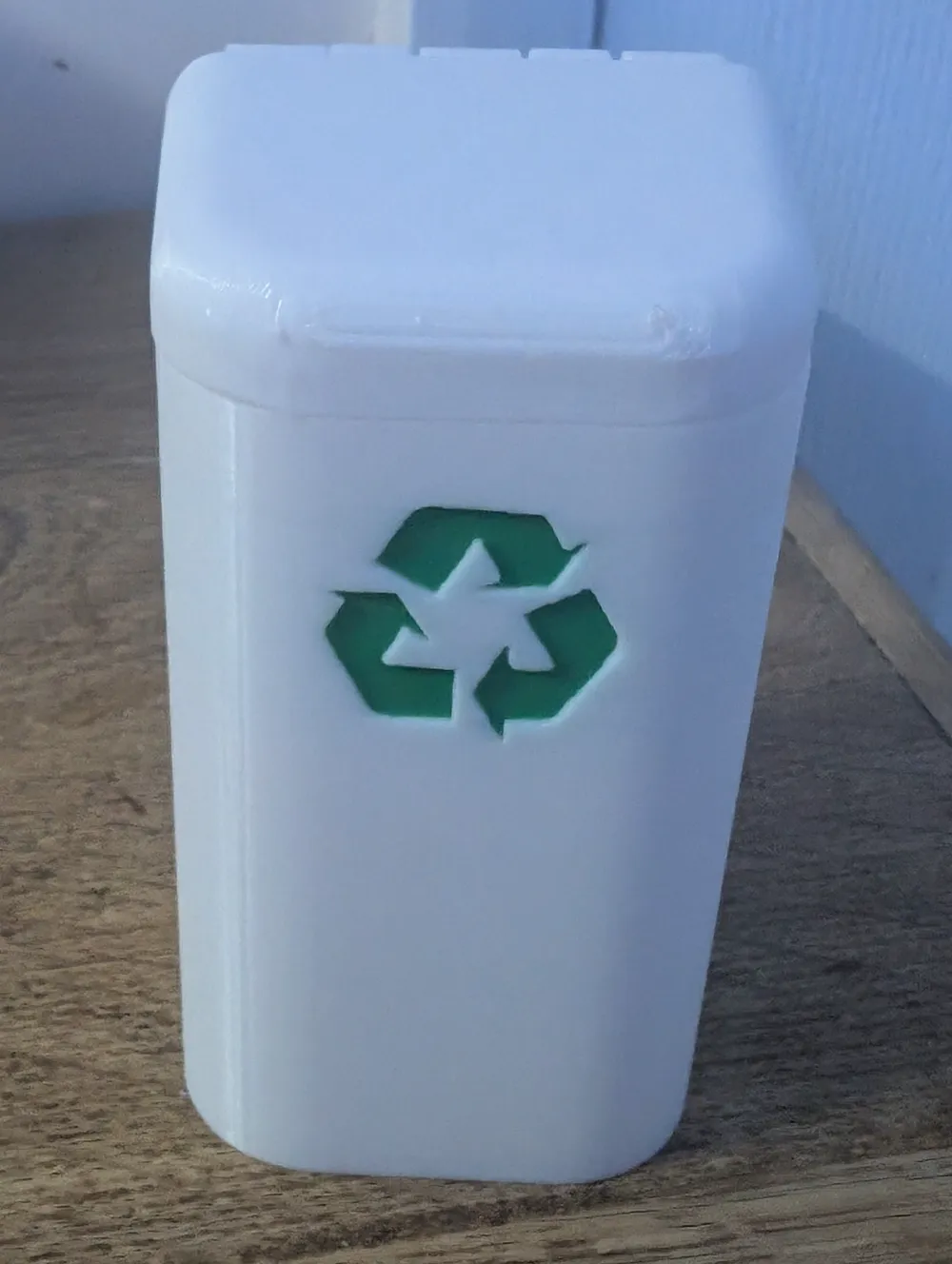 Mini Recycle Bin for your desk - print in place by Oddity3D MakerWorld ...