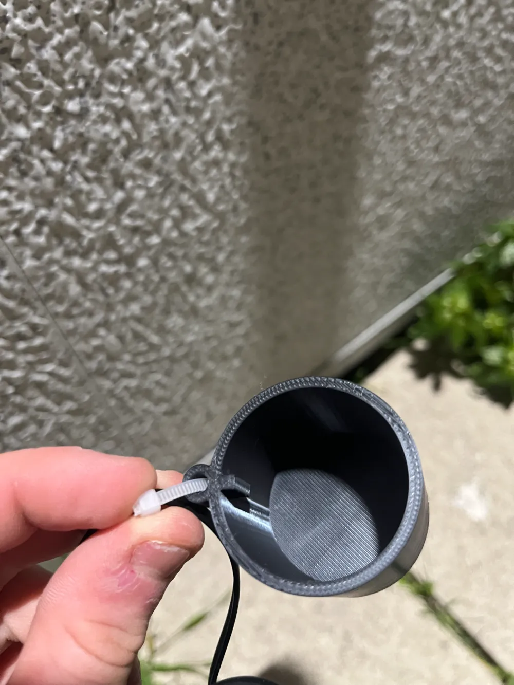 Male plug cover by Shake - MakerWorld