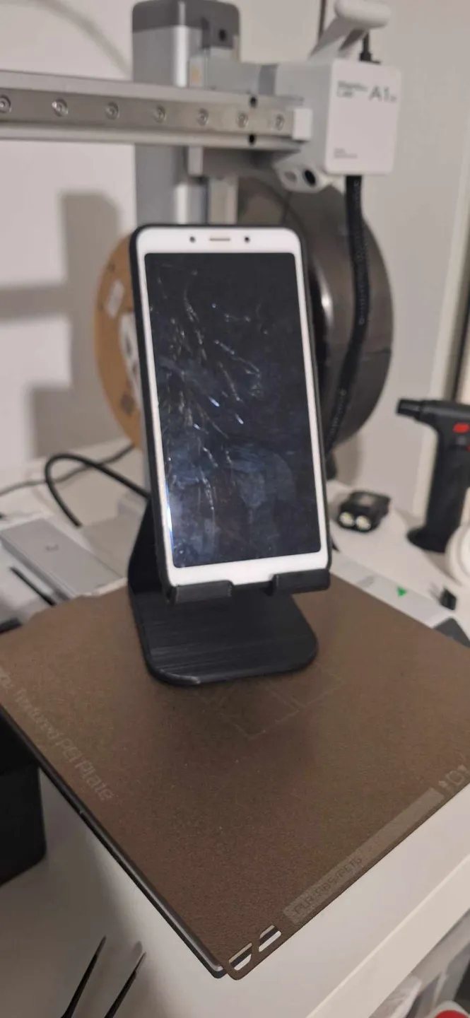 Bambu Lab Mobile phone stand by user3300907230 - MakerWorld