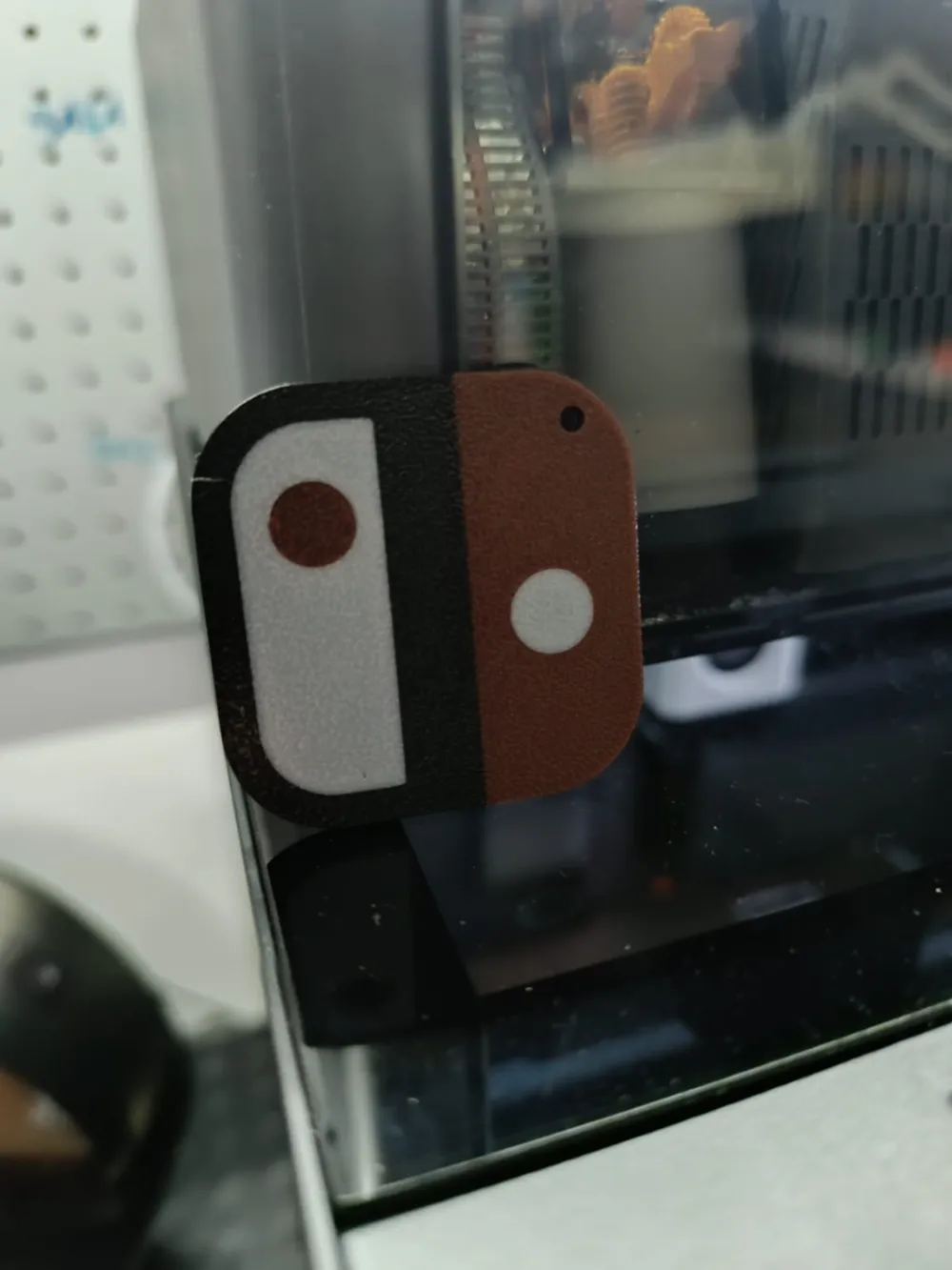 Switch Joycon Keychain by Subzero - MakerWorld